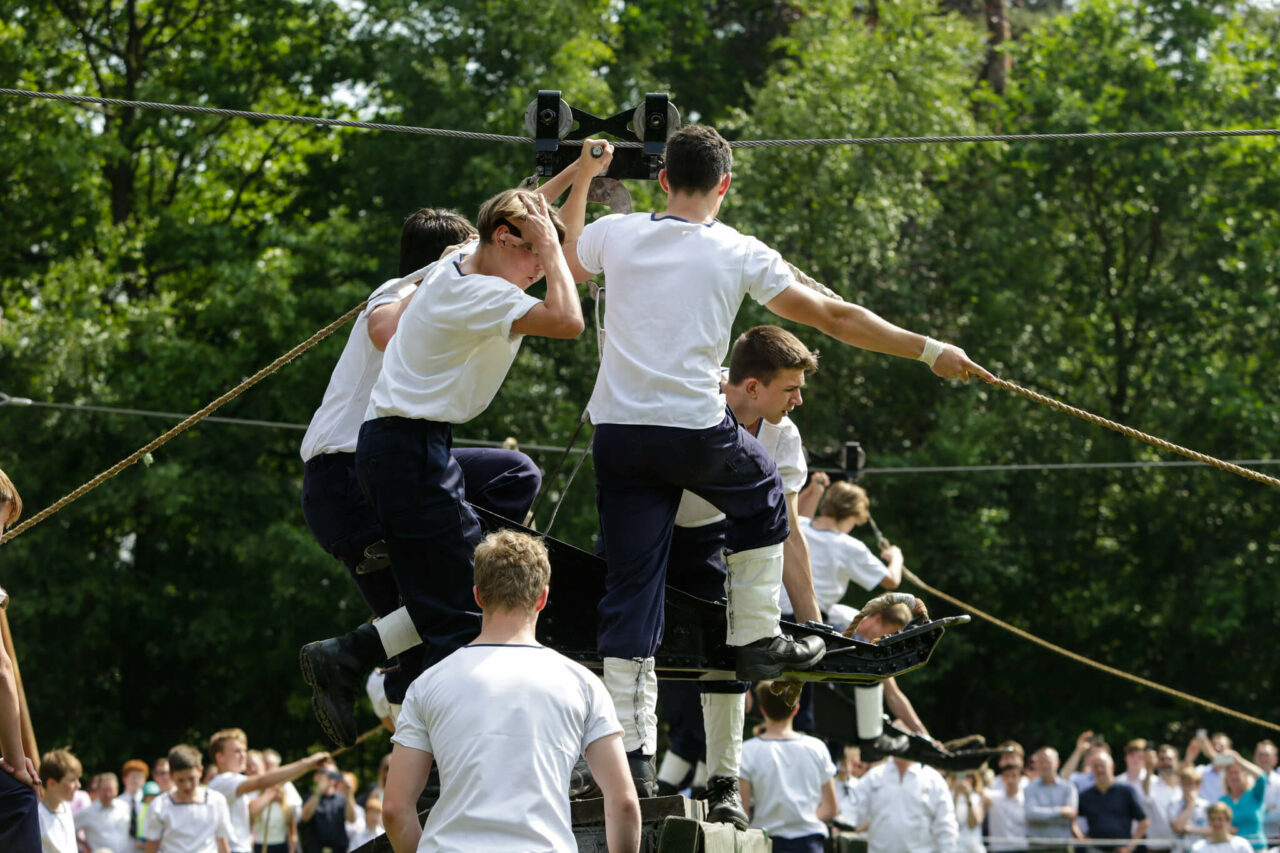 'A Treasure Trove of Teamwork and Kindness' - The Field Gun at ...