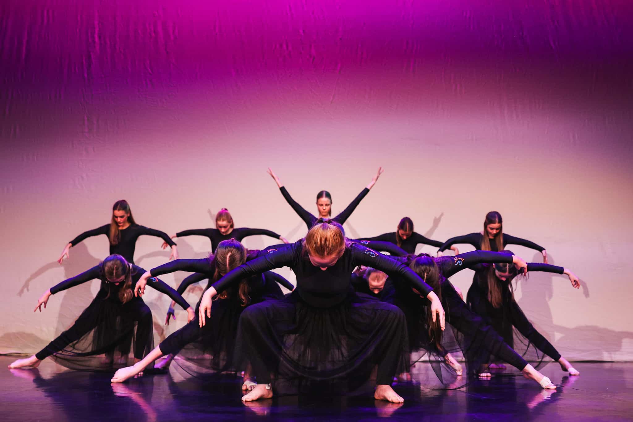Wellington’s Academic Dancers showcase their skills! - Wellington College