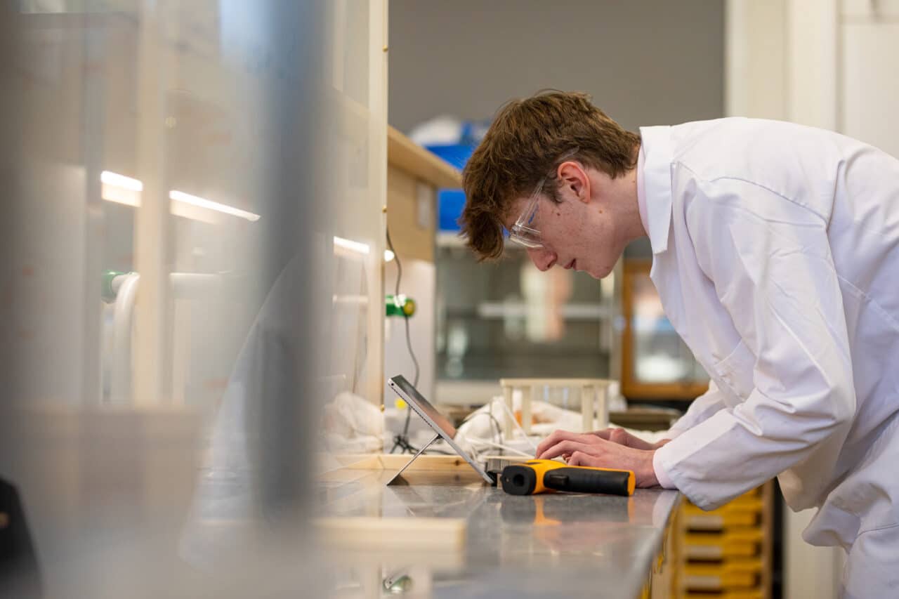 Innovative New Course Transforms Chemistry Education with Coding ...